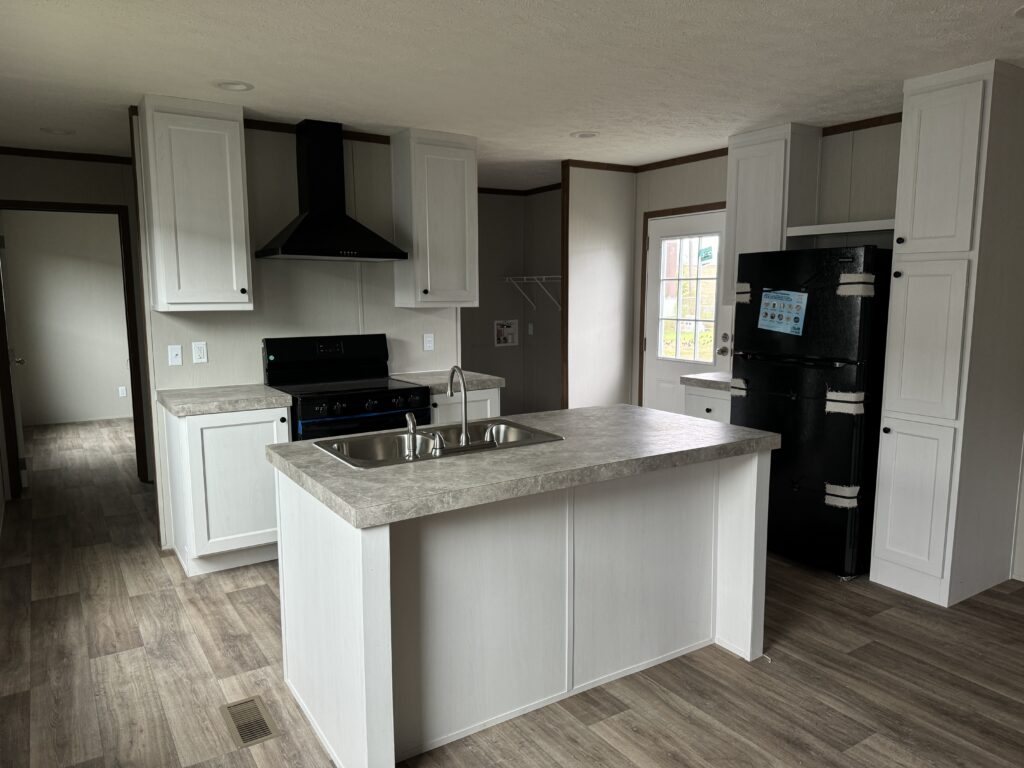 The Spirit 2025 16x56 | People's Manufactured Homes