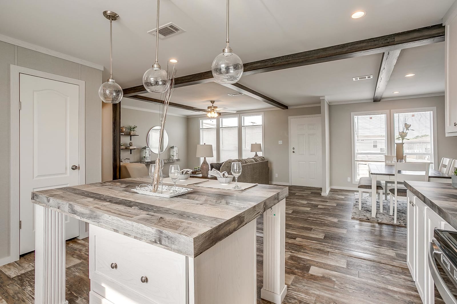 The Flex 2025 28×56 | People's Manufactured Homes